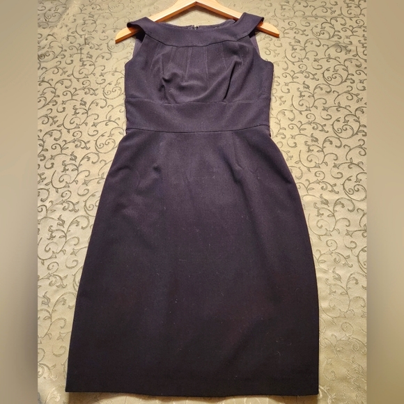 Tahari | Dresses | Tahari Dress | Poshmark